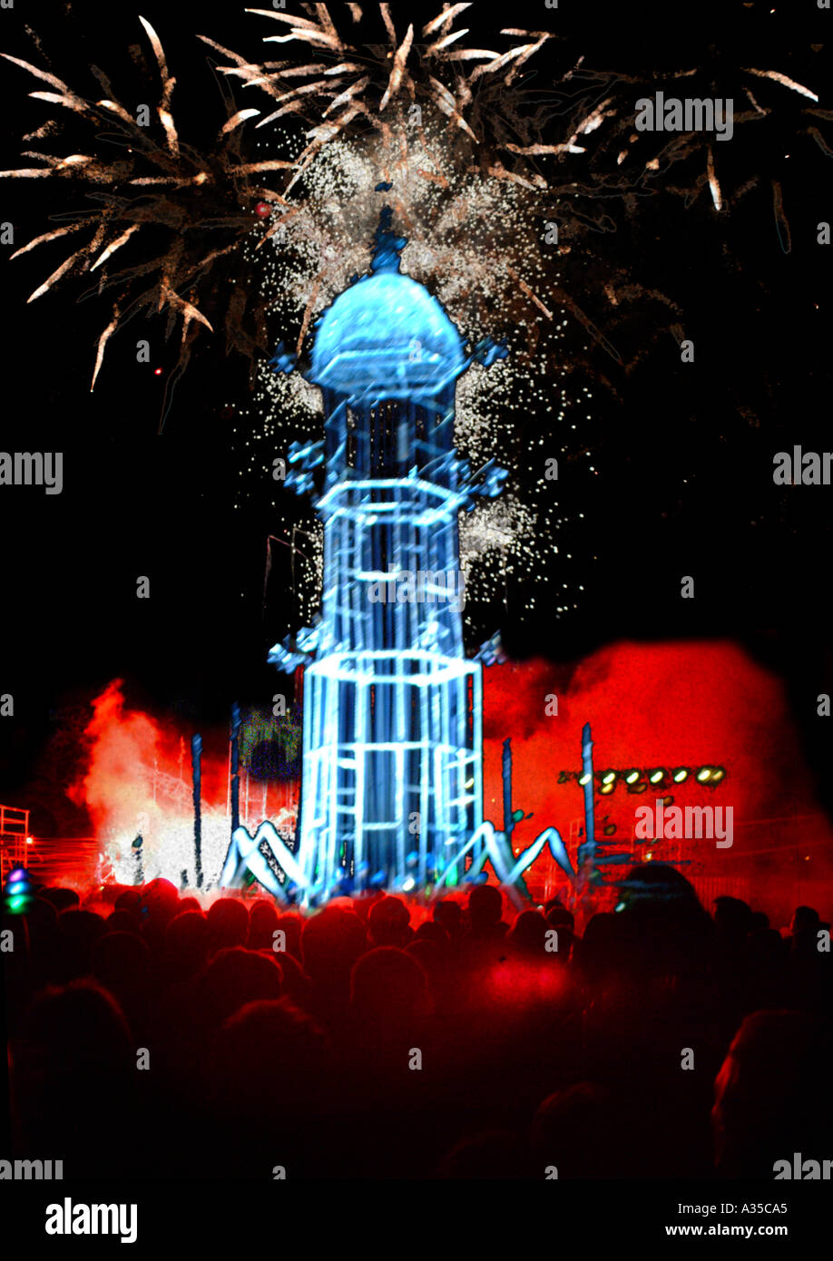 Mortar fire at night hi-res stock photography and images - Alamy