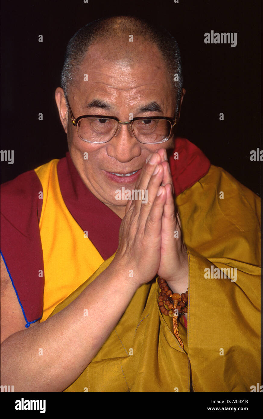 Dalai lama portrait hi-res stock photography and images - Alamy