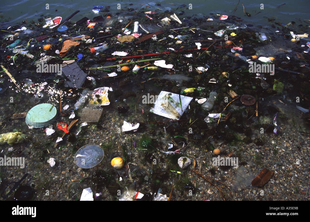 Plastic pollution 1990s hi-res stock photography and images - Alamy