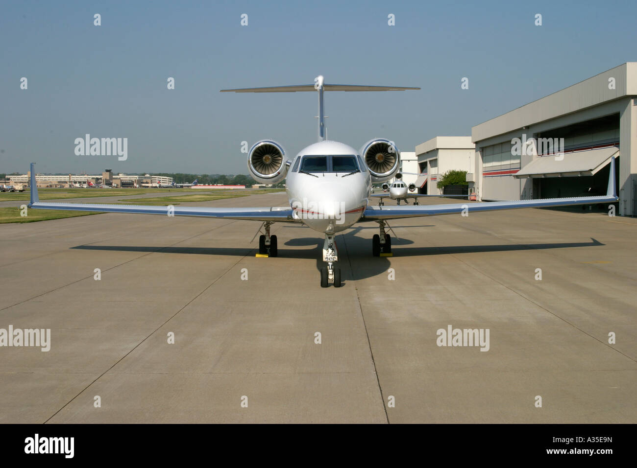 Gulf Stream Aircraft Stock Photo - Alamy