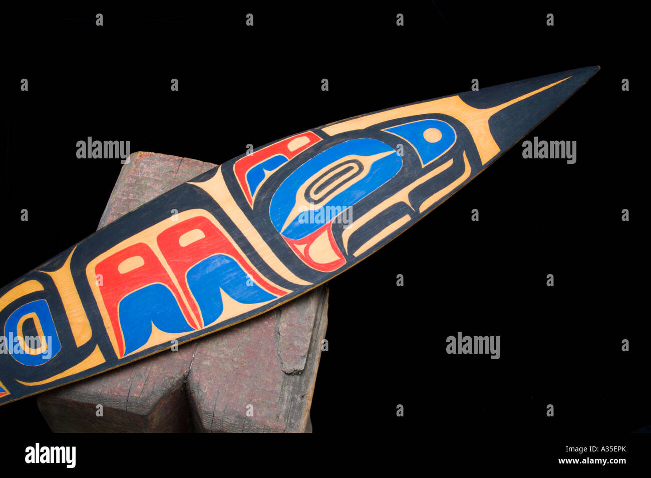 Canoe stern hi-res stock photography and images - Alamy