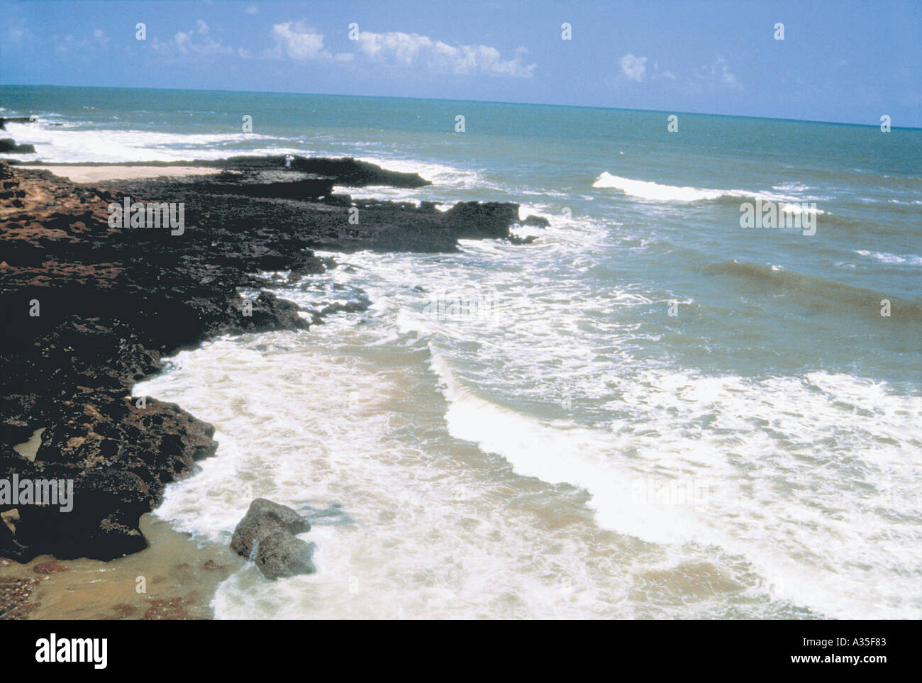 sea foam hitting rocks india indian coast Stock Photo - Alamy
