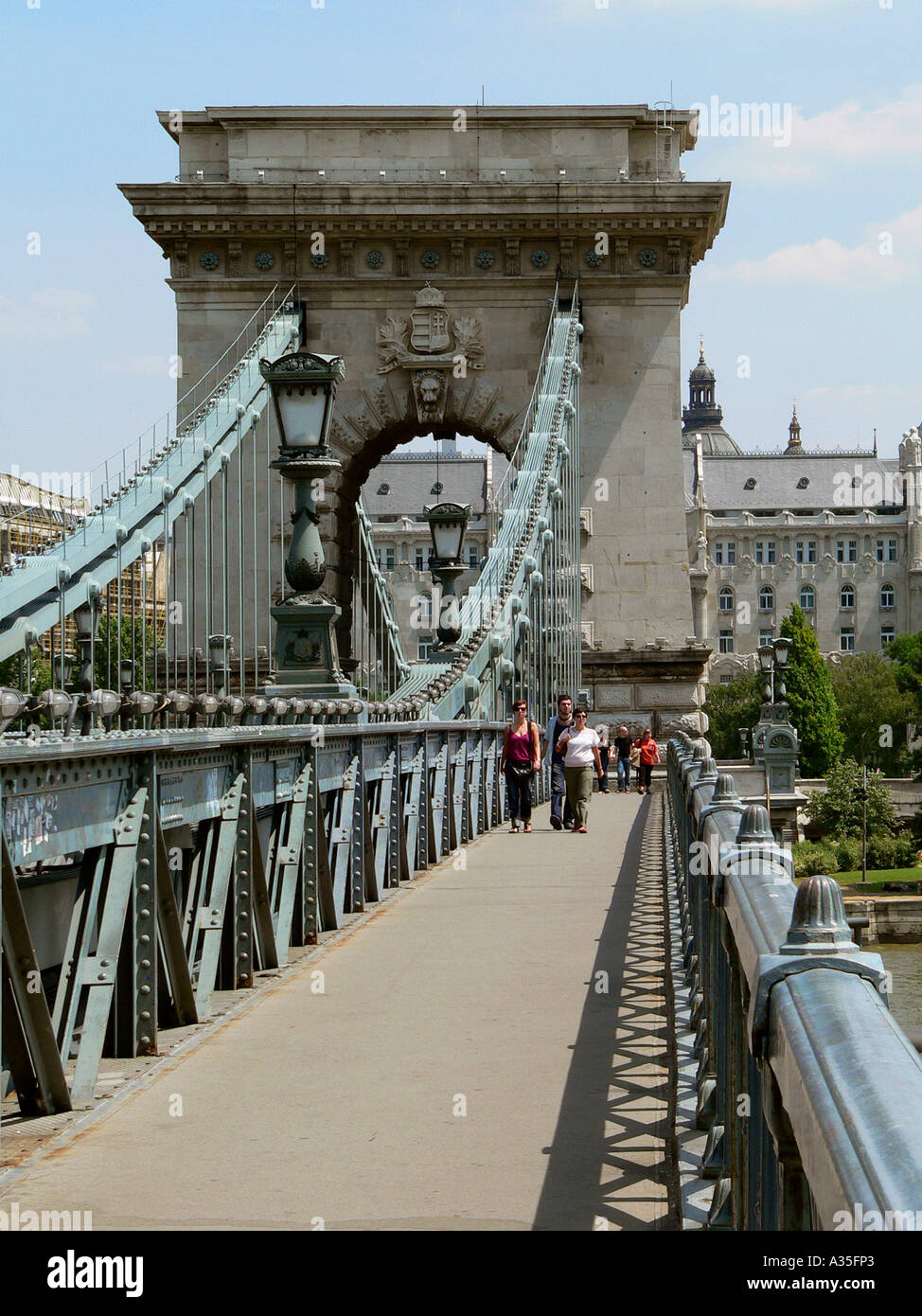 The Chain Bridge Budapest Hungary Stock Photo - Alamy