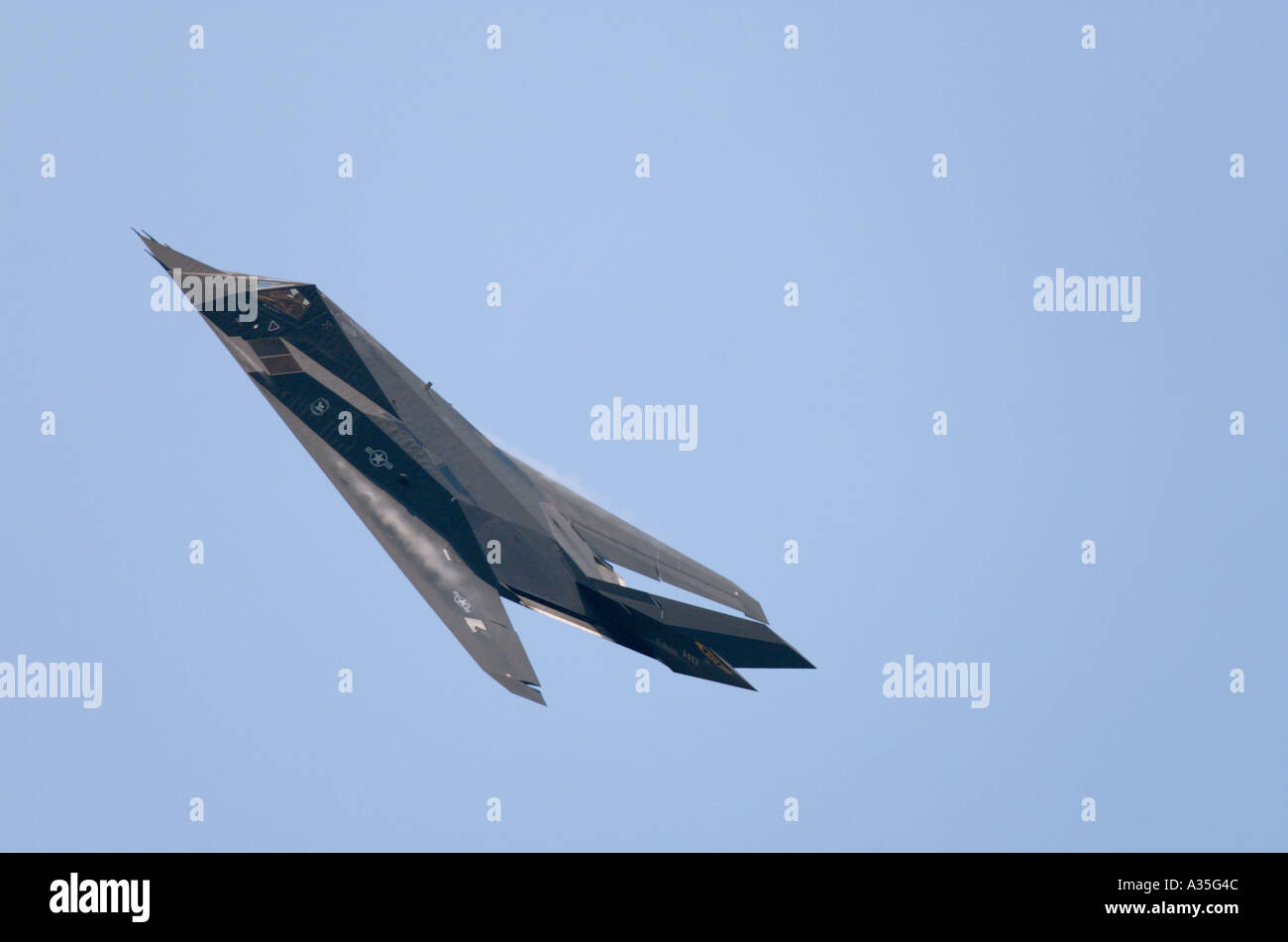 United States Air Force F-117 stealth fighter demonstration Stock Photo ...