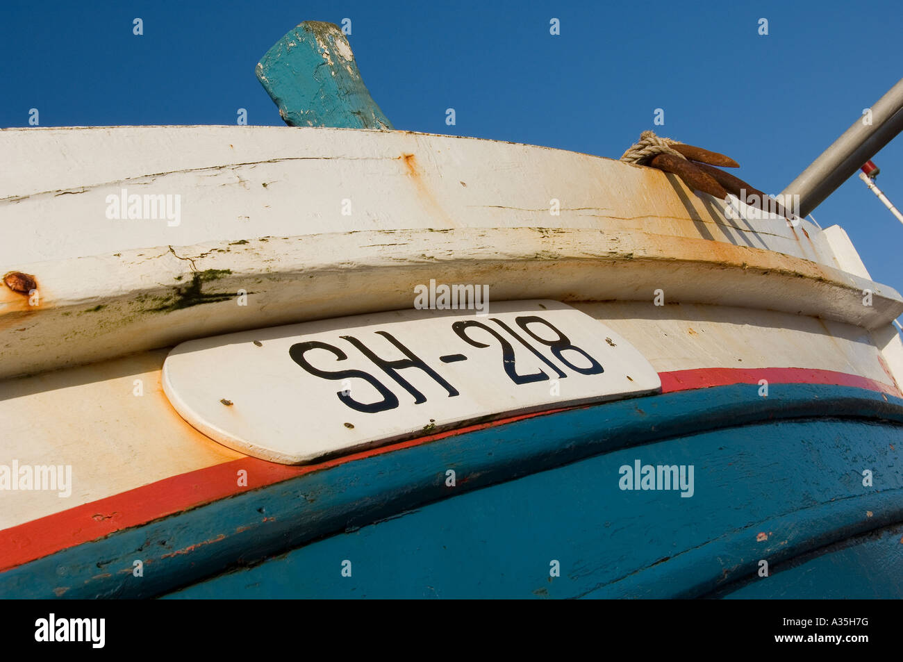 Filey north yorkshire fishing boats hi-res stock photography and images ...