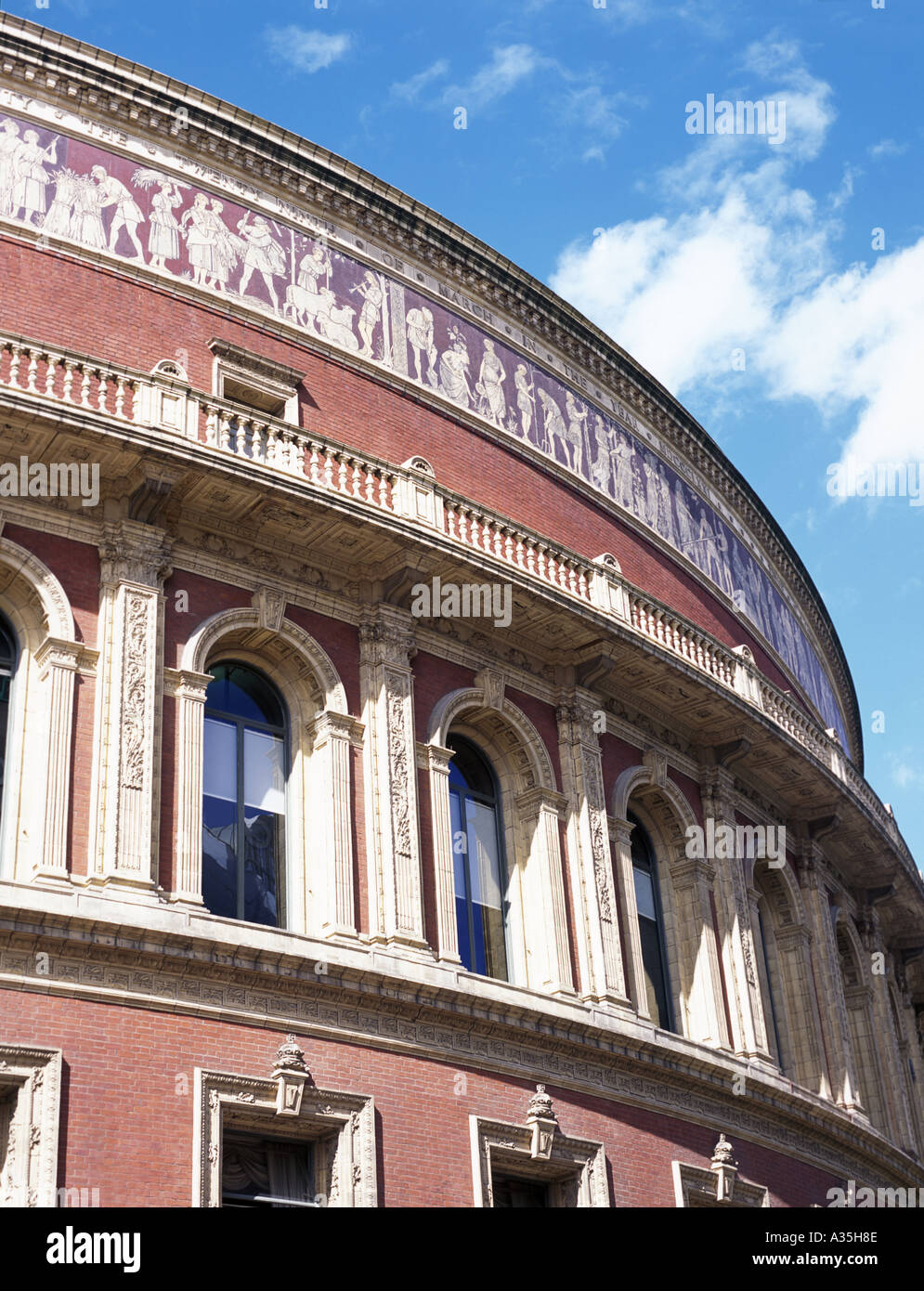 Eric clapton royal albert hall hi-res stock photography and images - Alamy