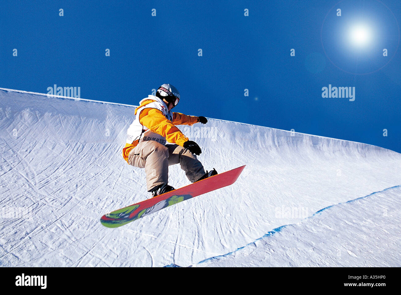 Snowboard jump area hi-res stock photography and images - Alamy