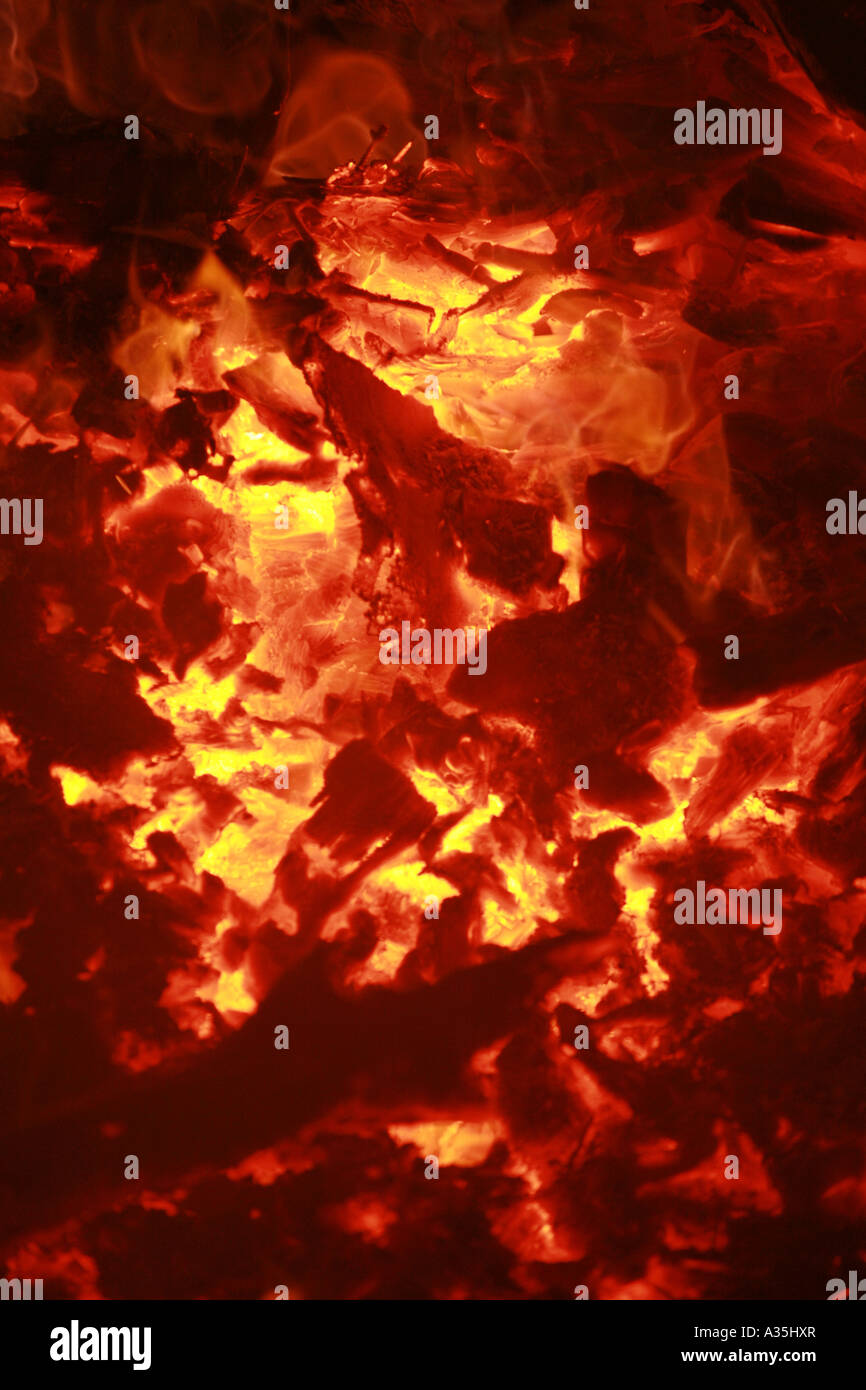 close up of a big wooden fire Stock Photo - Alamy