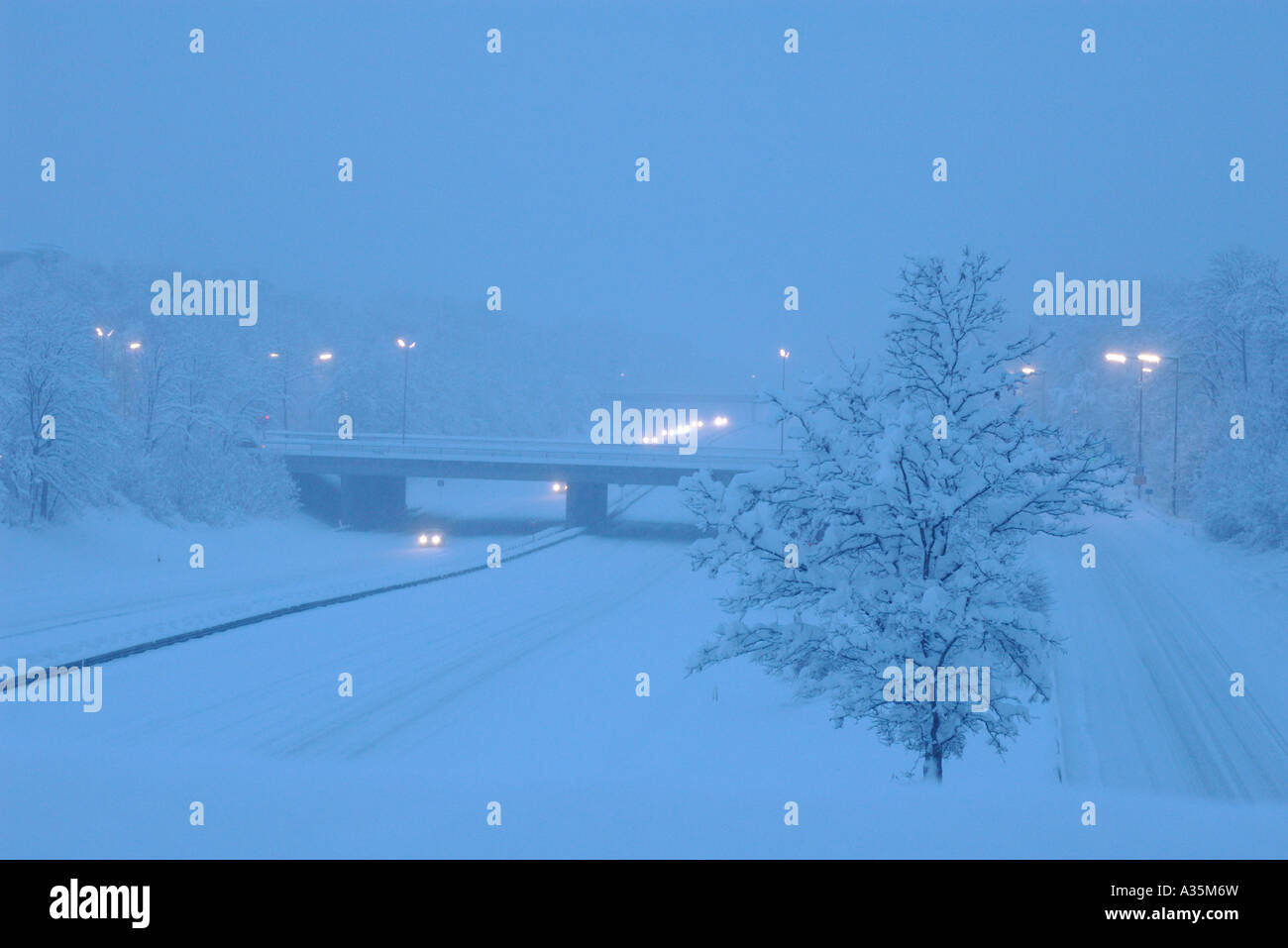 winterscene snow chaos in the streets Stock Photo - Alamy