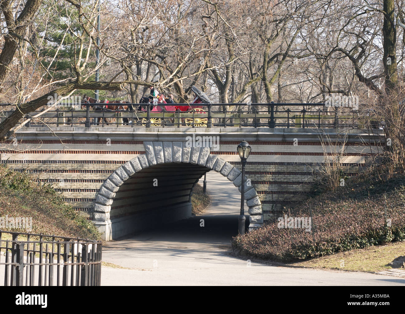 Bridge in Central Park New York City Stock Photo - Alamy