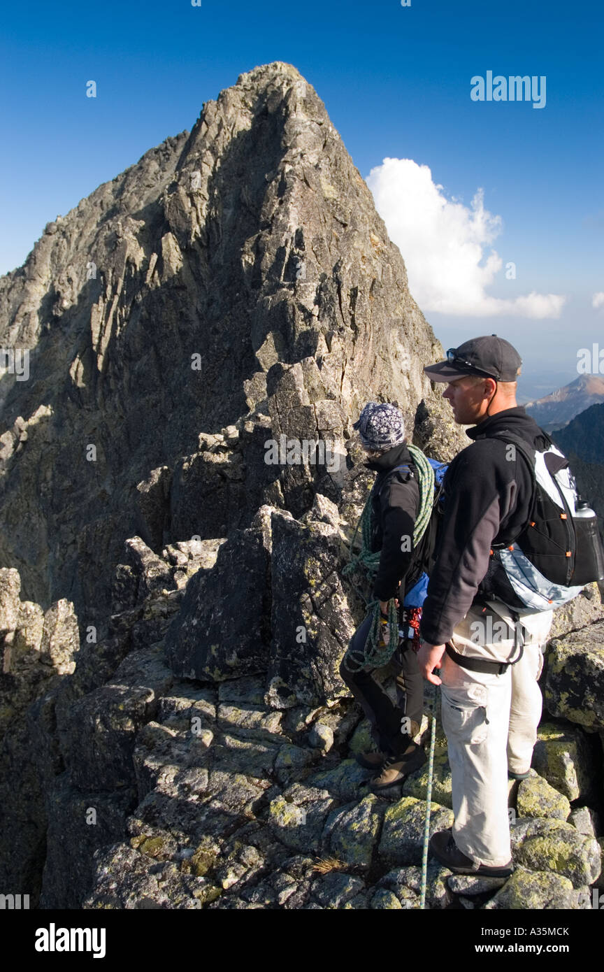 Climb climbing descent route rope instruction hi-res stock photography ...