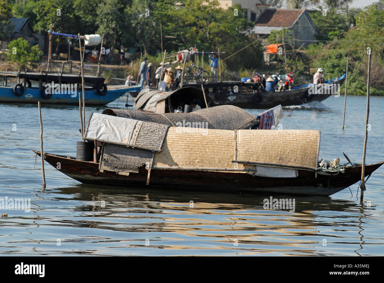 Sampan on the Perfume river Hue Vietnam Stock Photo - Alamy