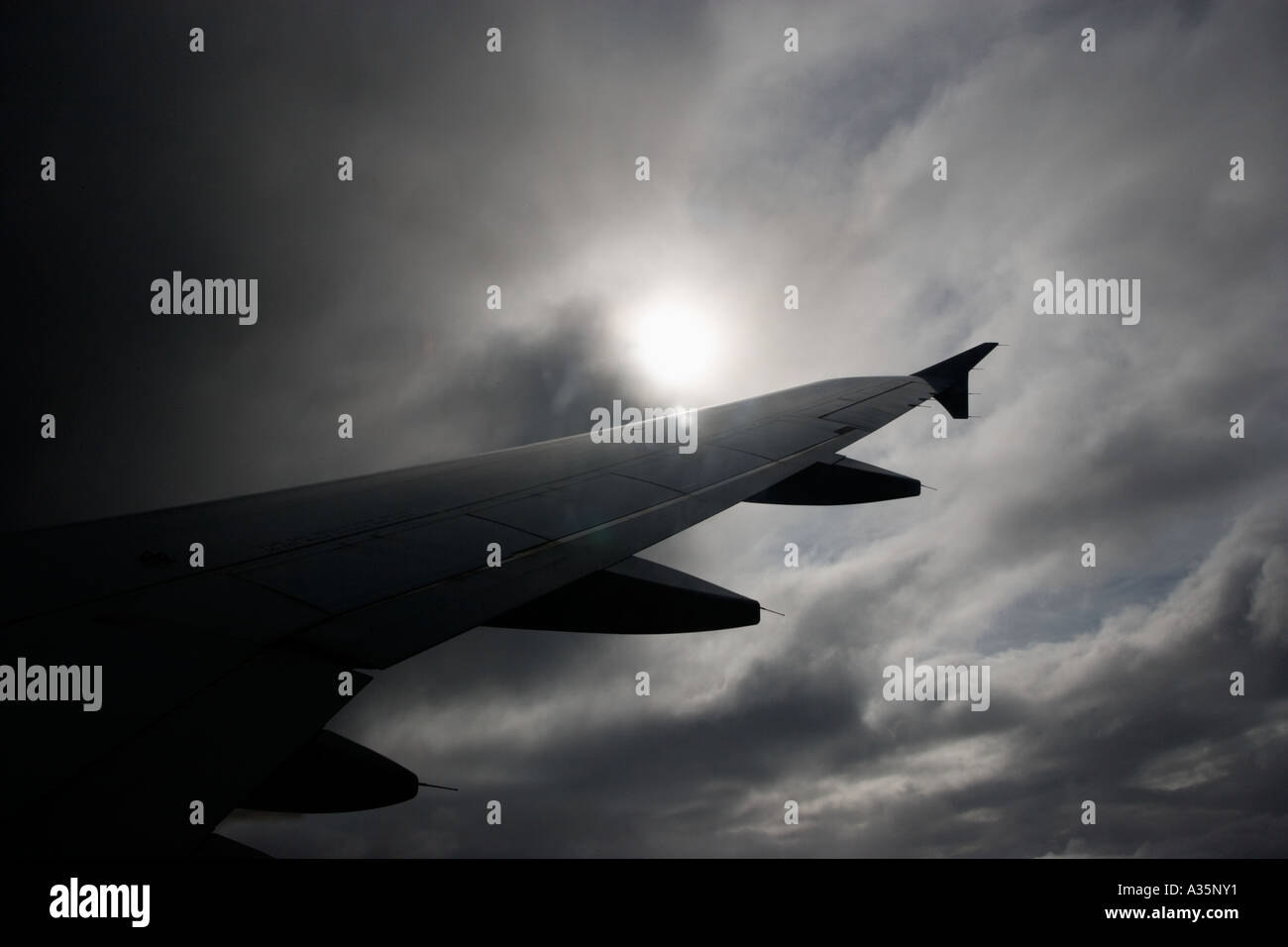 Wing of airbus A319 Stock Photo - Alamy
