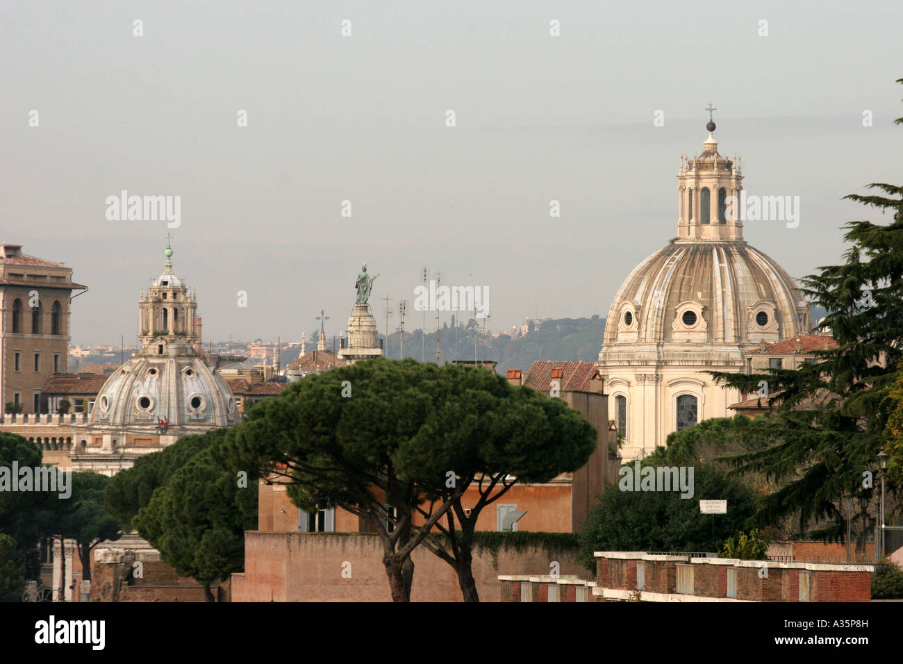 Wealthy roman home hi-res stock photography and images - Alamy