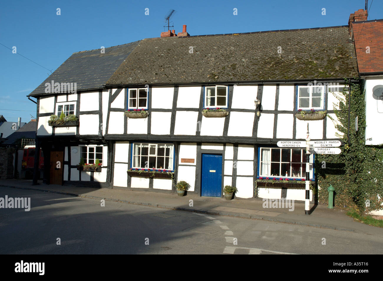 Building Weobley Village Herefordshire England Stock Photo - Alamy Building Weobley Village Herefordshire England Stock Photo - Alamy