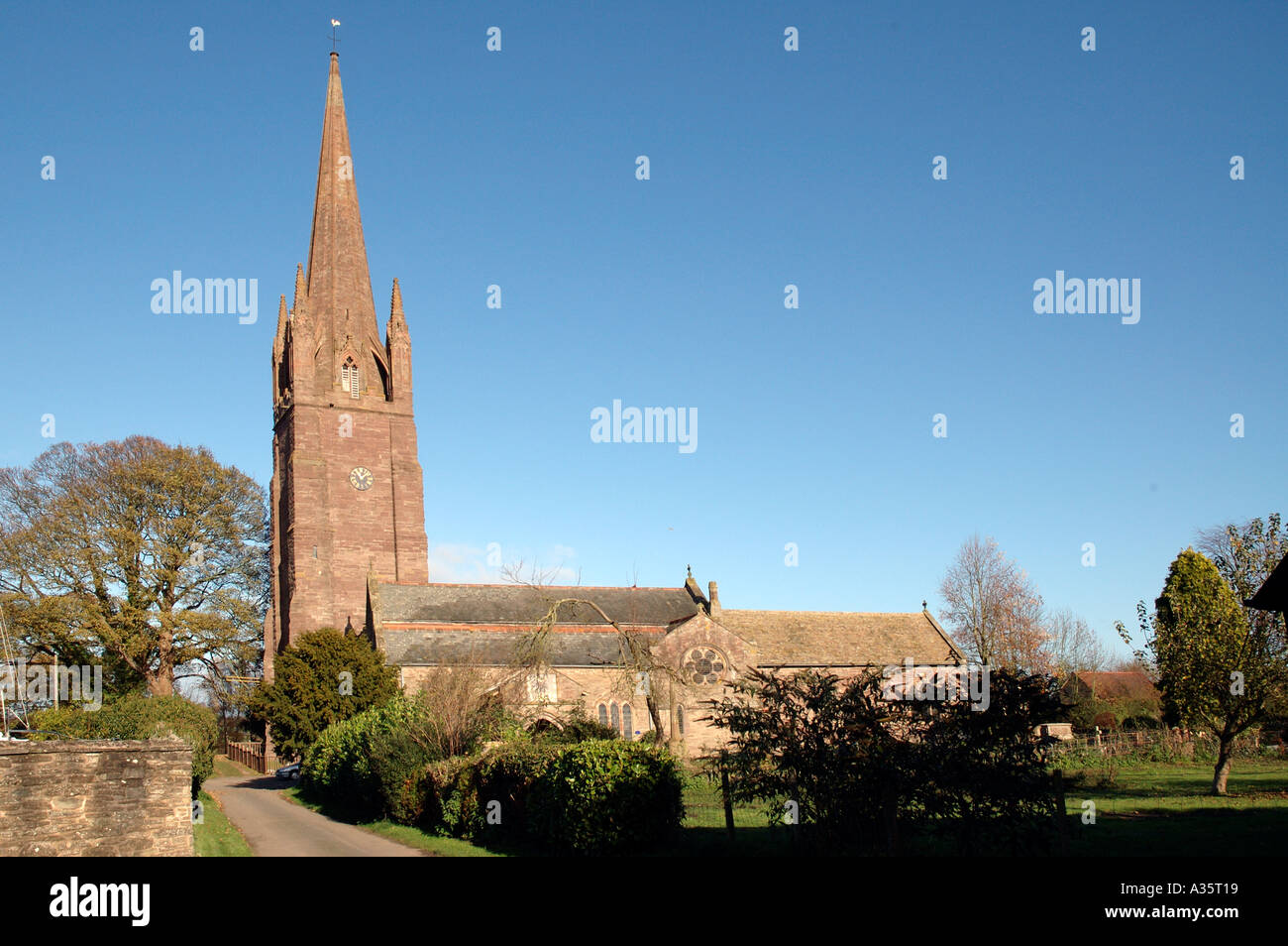 Weobley church hi-res stock photography and images - Alamy