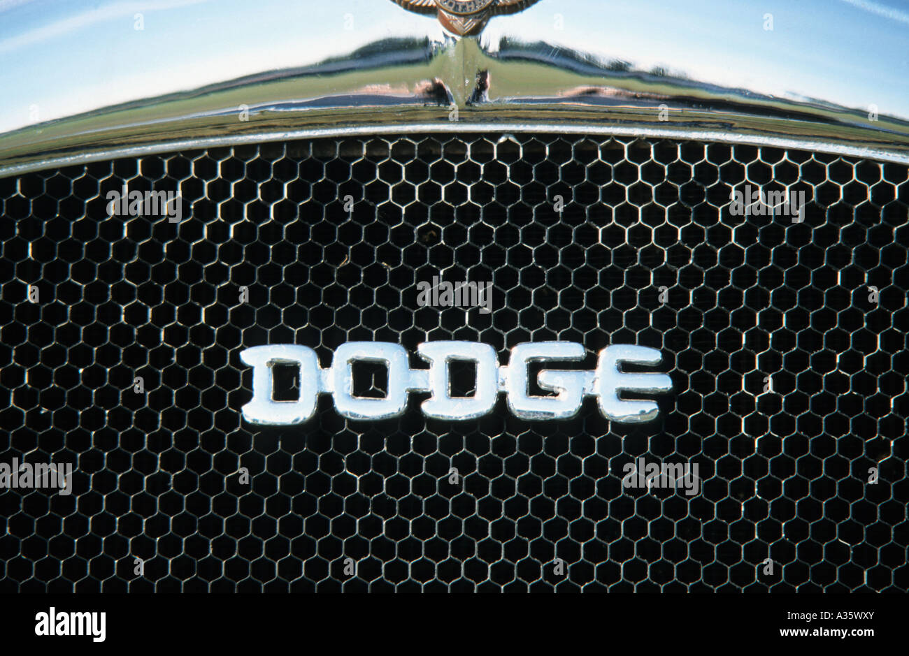Dodge car maker hi-res stock photography and images - Alamy