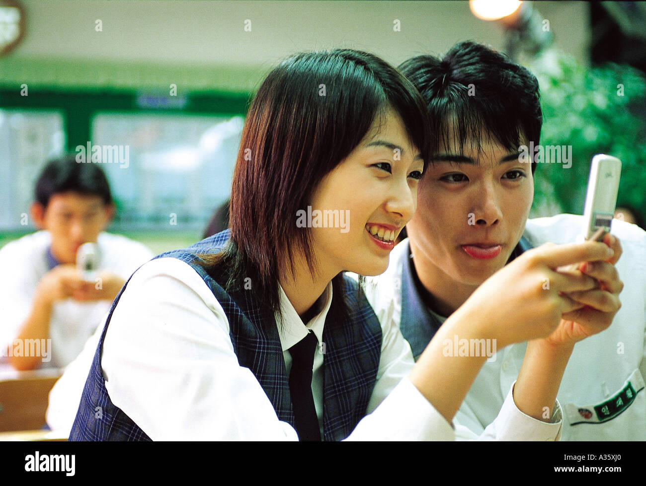 High students korean teenagers friendship hi-res stock photography and ...