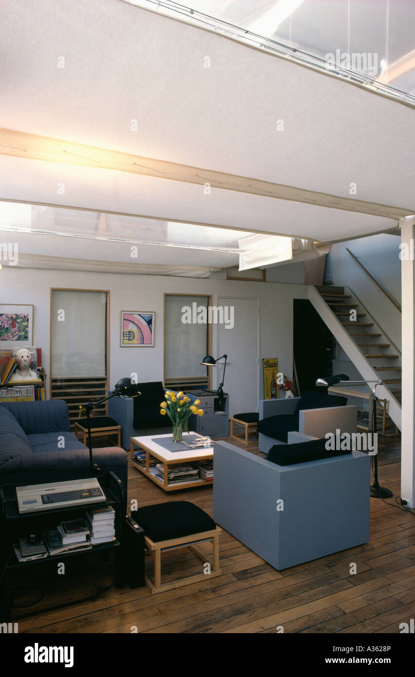 Angular flooring hi-res stock photography and images - Alamy