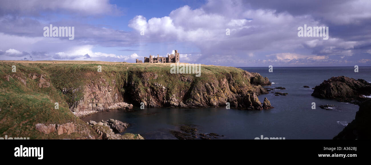 Slains Castle, Built on a North East rocky headland, Aberdeenshire ...