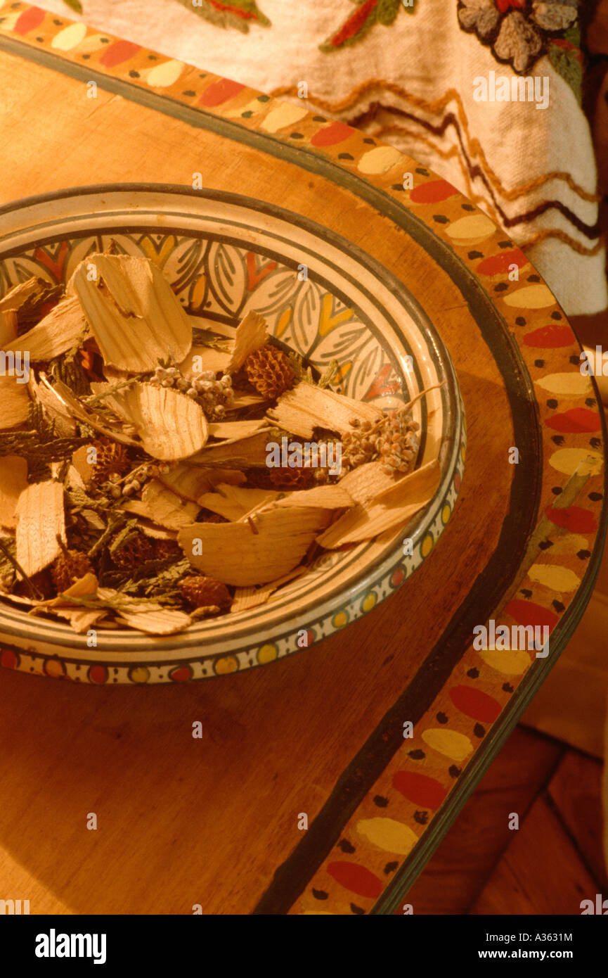 Close-up of pottery bowl with potpourri Stock Photo - Alamy