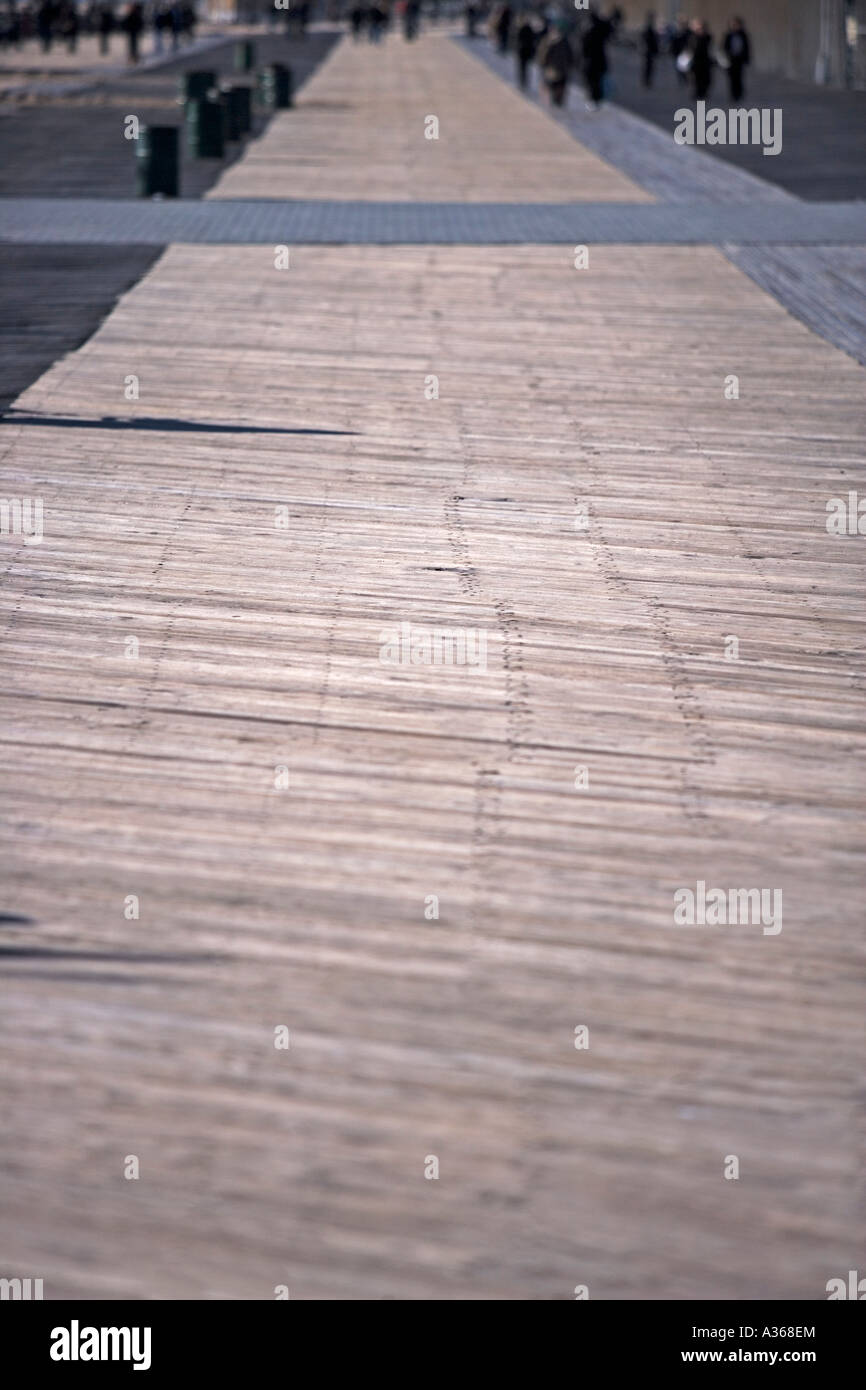 BOARDWALK, CLOSE-UP VIEW, SYMMETRY, WALKWAY, WOOD, WOODEN WALKWAY ...
