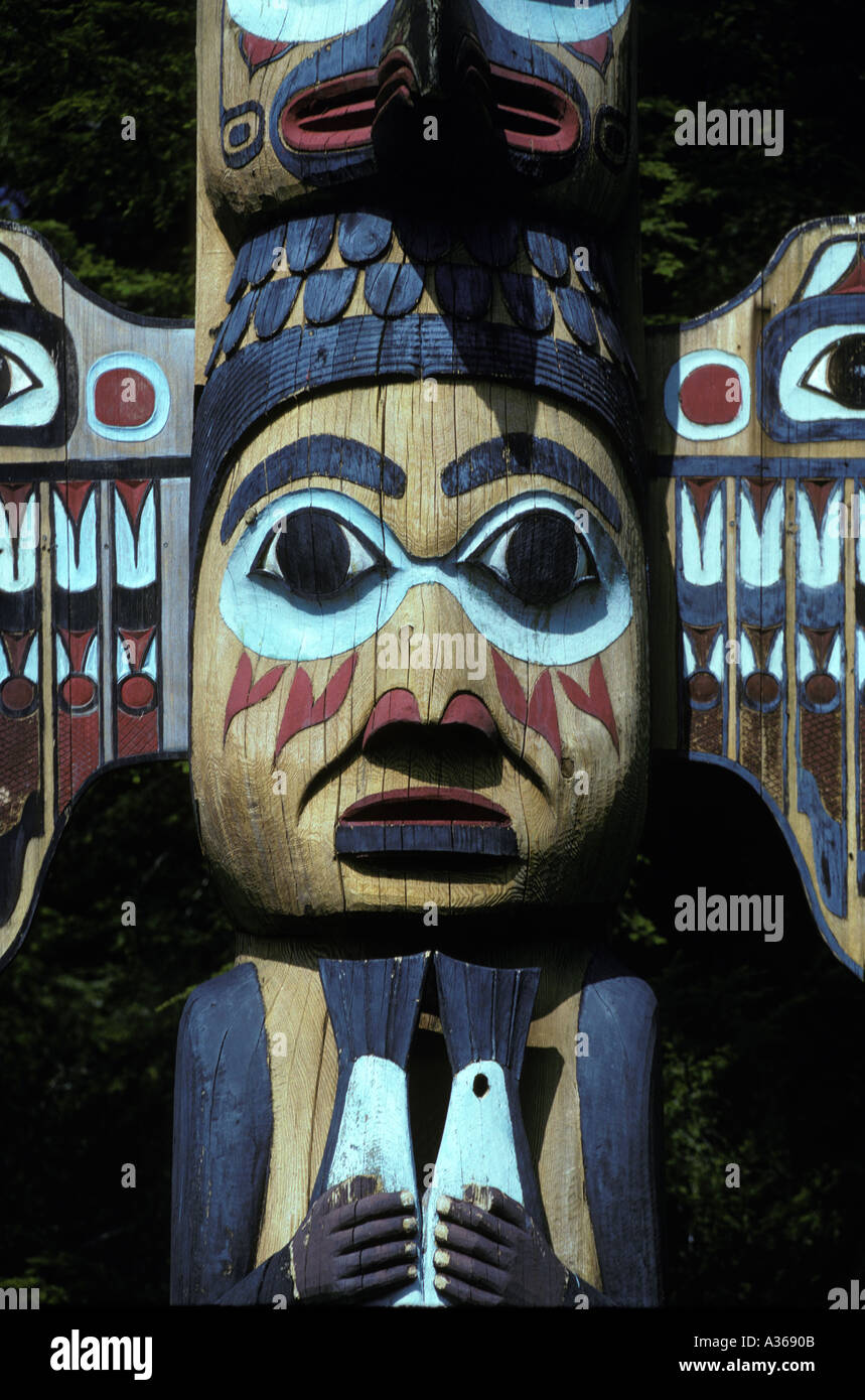 Alaskan totem pole Stock Photo - Alamy