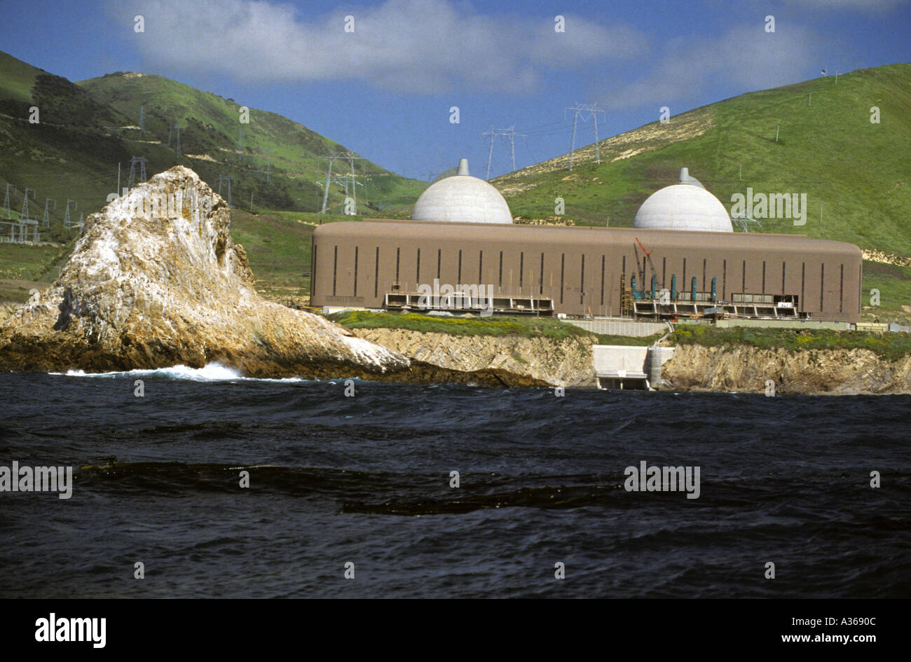 Diablo Canyon nuclear power plant near San Luis Obispo California Stock ...