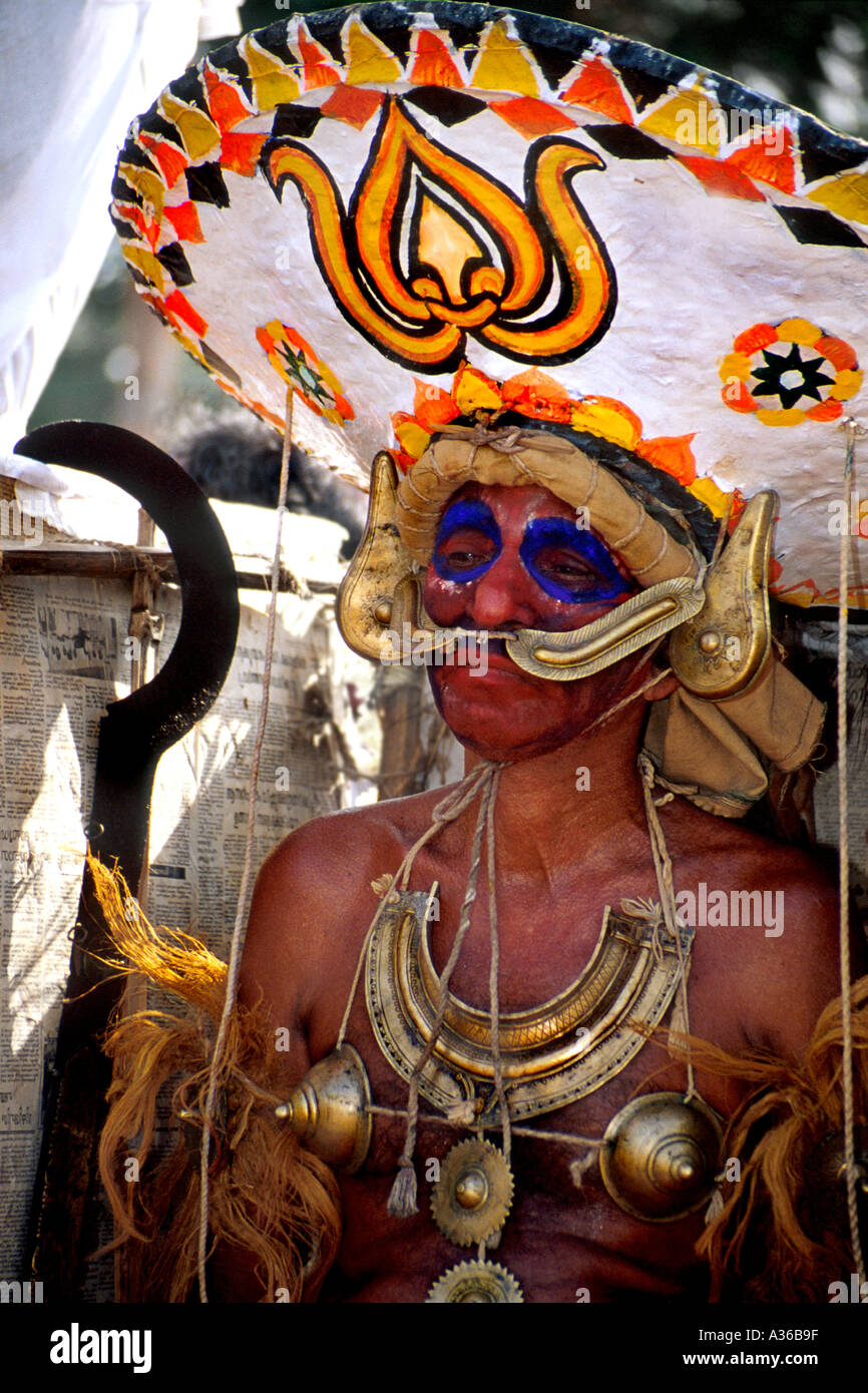 Oracle priest hi-res stock photography and images - Alamy