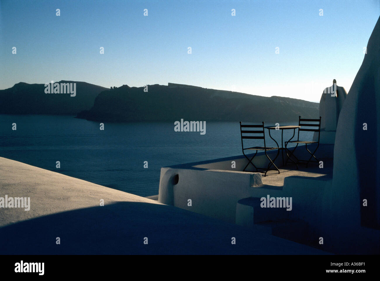 Balcony with volcanic view. Ia, Santorini, Greece Stock Photo - Alamy