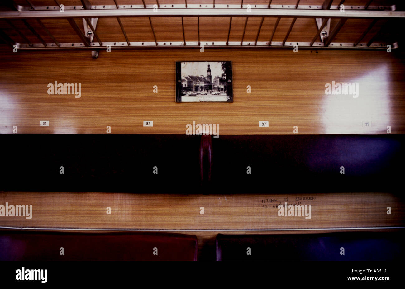 Second class railway carriage compartment hi-res stock photography and ...