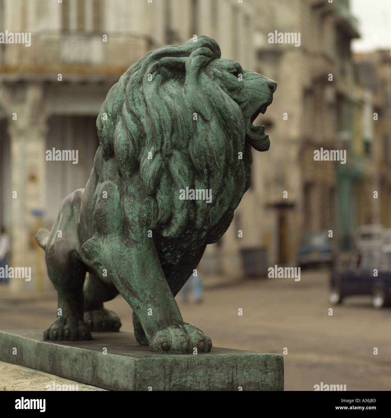 Statue of lion in the street Havana Cuba Stock Photo - Alamy