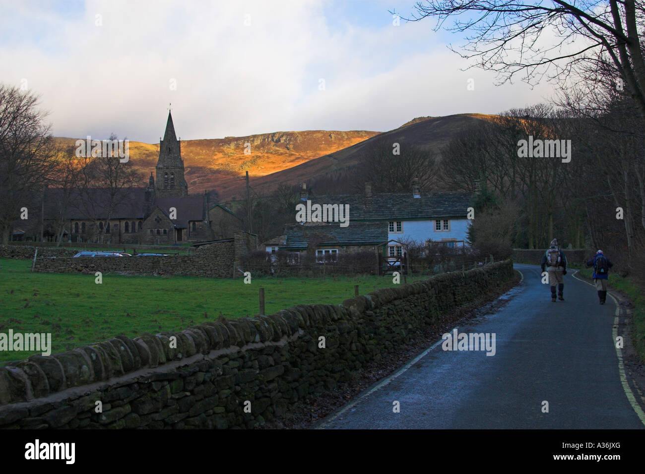 Edale church and Kinder Scout, Grindsbrook Booth, Peak District ...