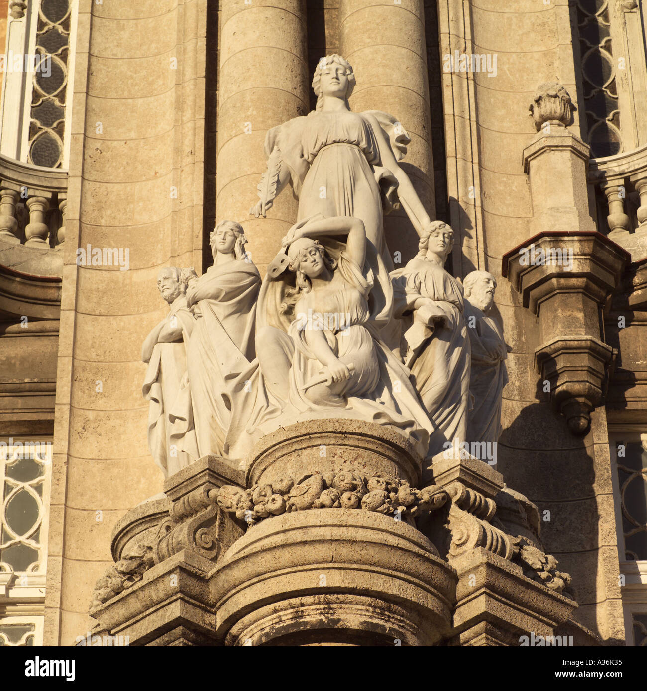 Stone statue on a building Havana Cuba Stock Photo - Alamy