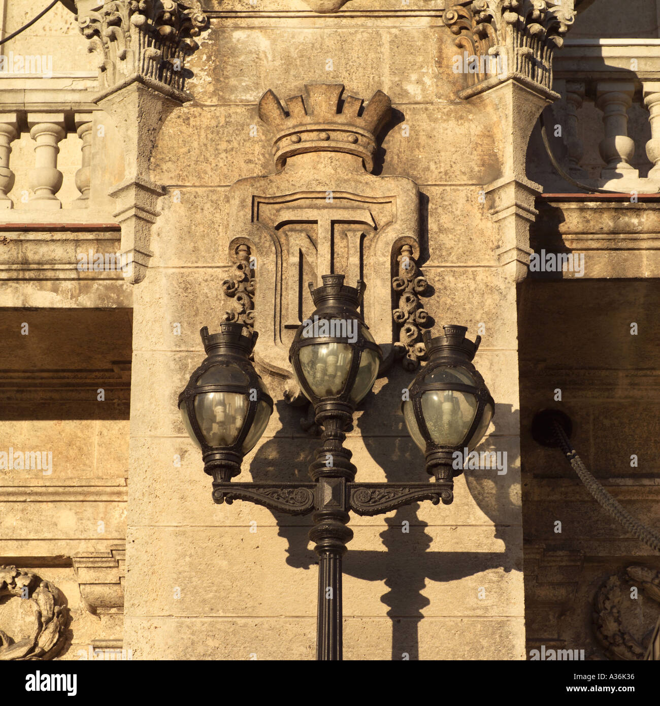 Street lamp in front of a building Havana Cuba Stock Photo - Alamy