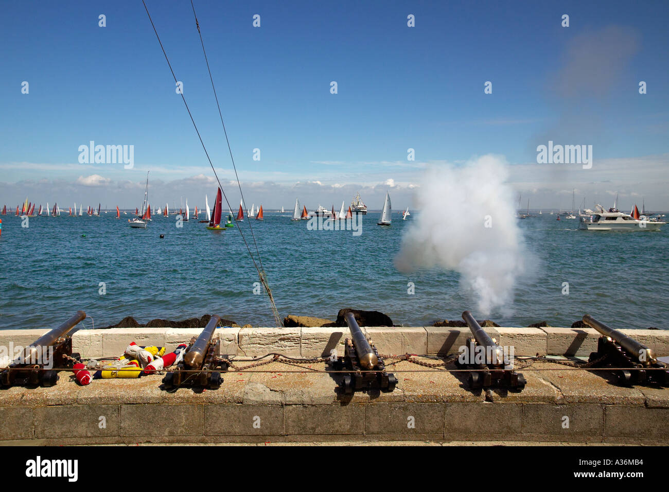Canons, Cowes seafront Isle of Wight Stock Photo - Alamy