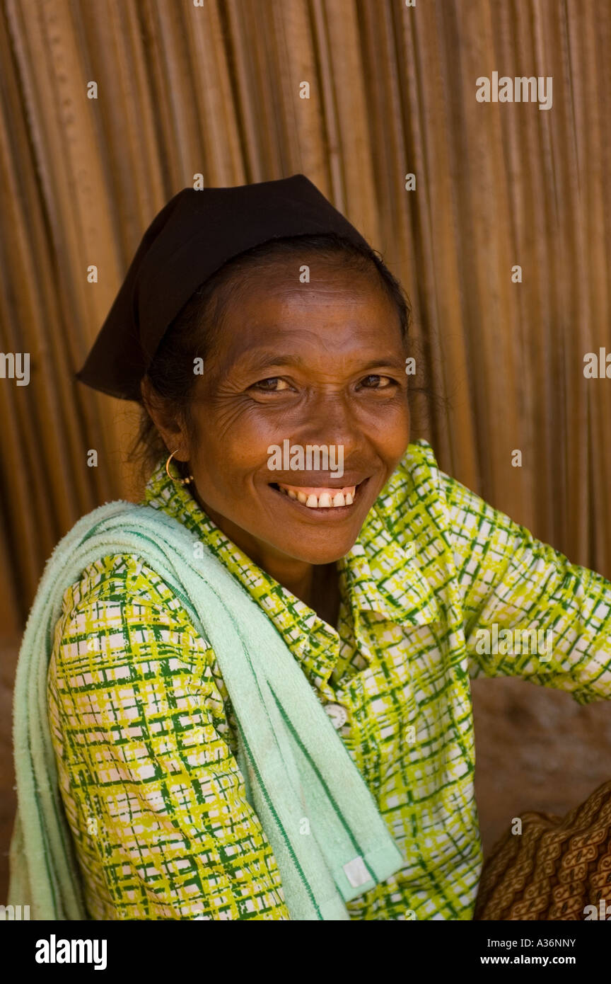 Market vendor, Maliana, East Timor Stock Photo - Alamy