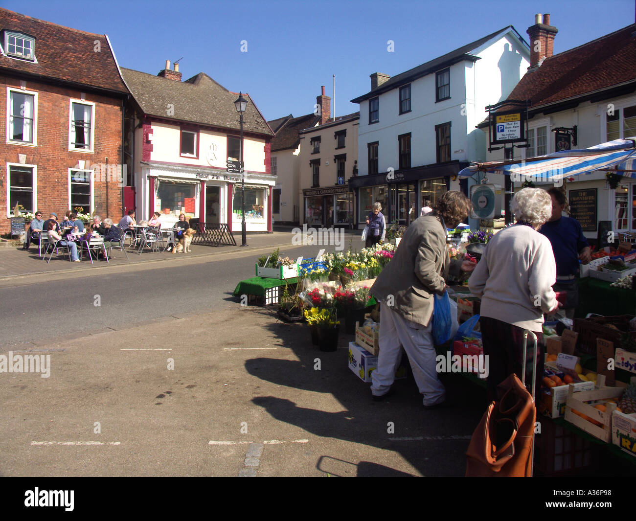 Framlingham market square hi-res stock photography and images - Alamy