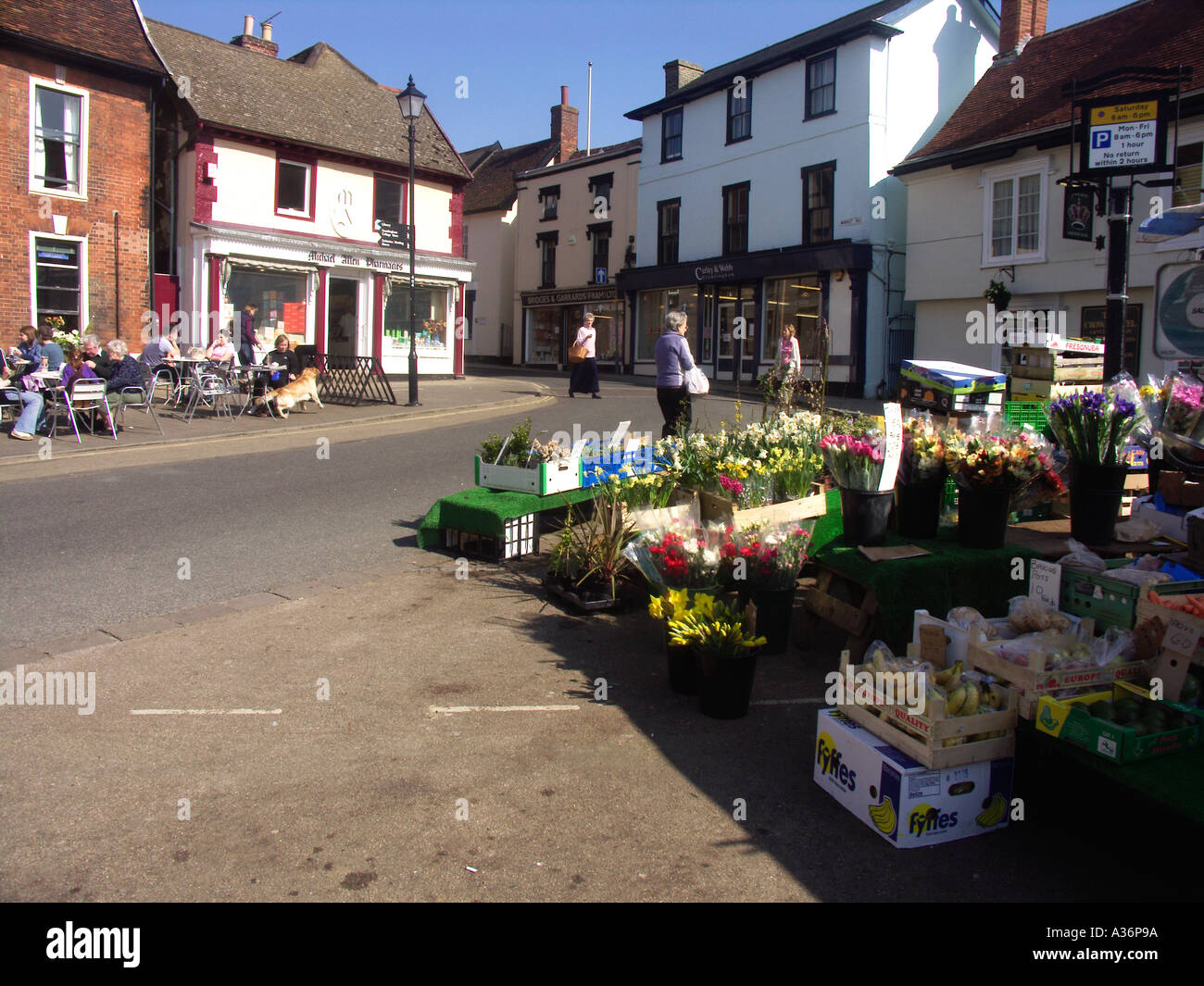 Framlingham market square hi-res stock photography and images - Alamy