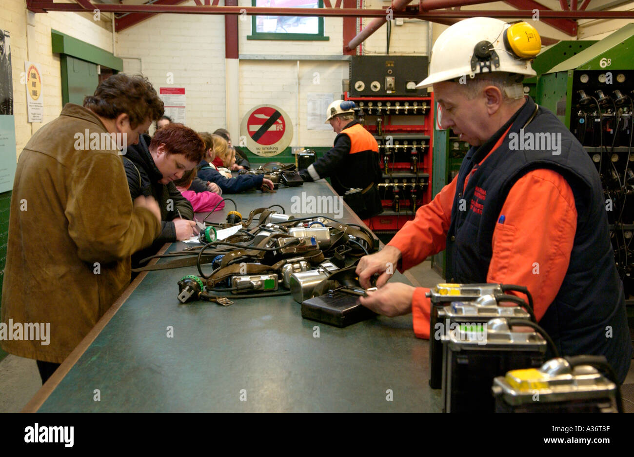 Miners lamps hi-res stock photography and images - Alamy