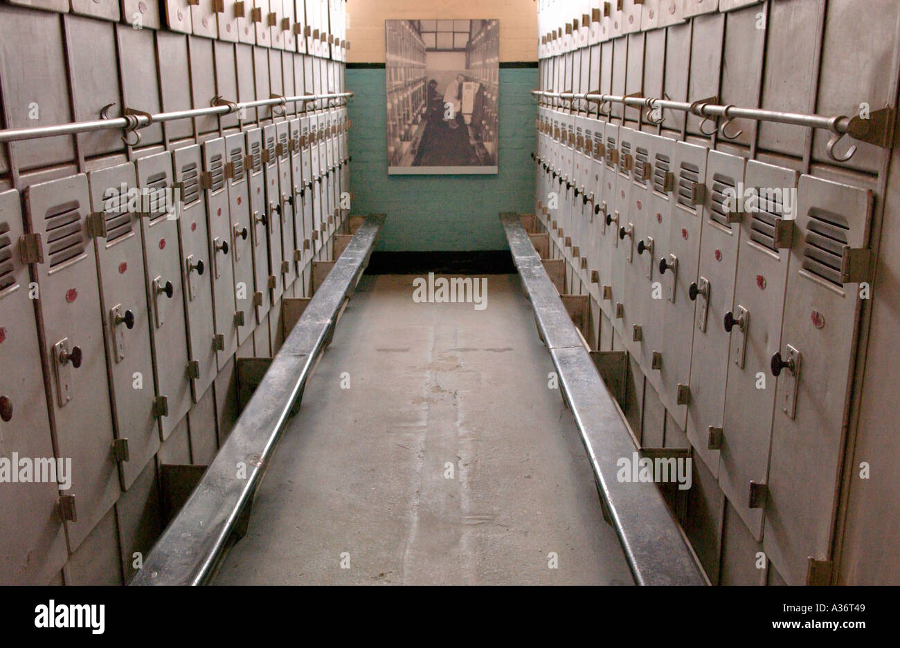 Miners locker room now a display at Big Pit National Coal Museum ...