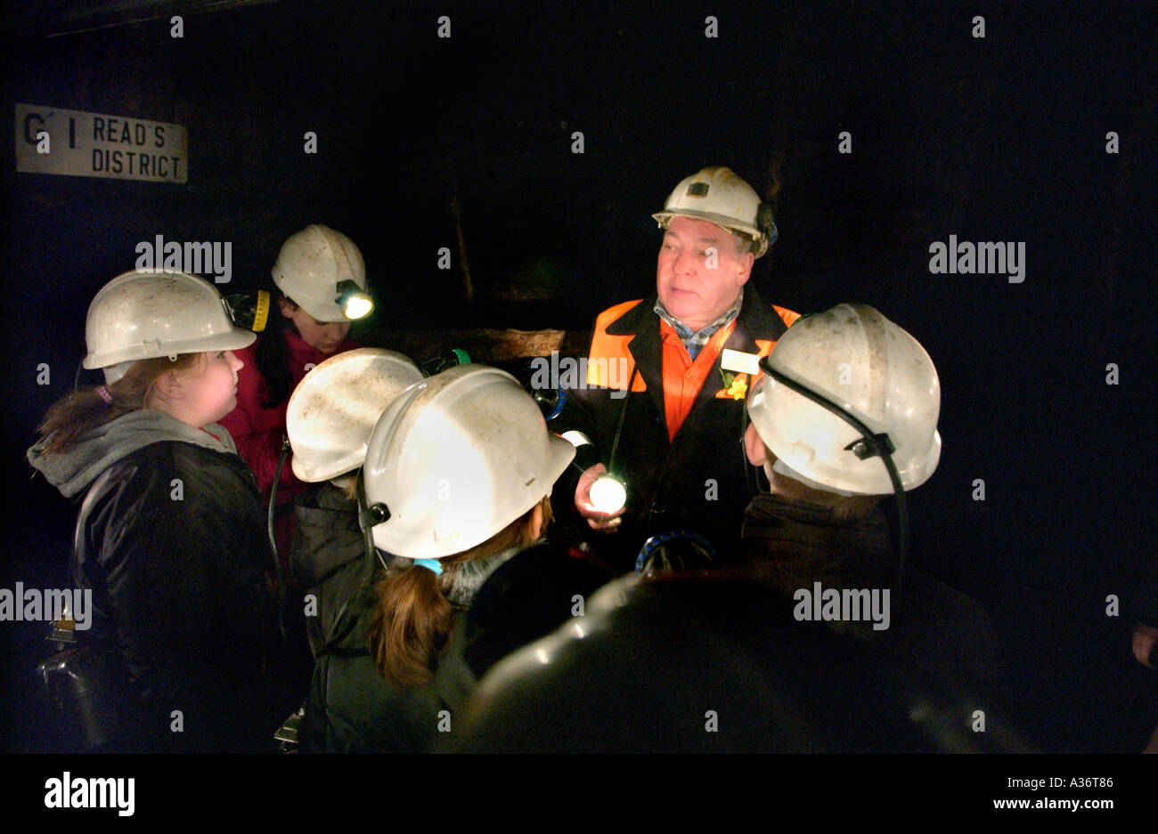Guide miner giving school pupils hi-res stock photography and images ...