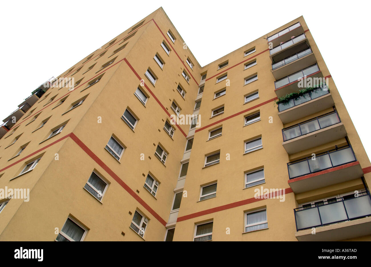 Tower block flats in hartcliffe hi-res stock photography and images - Alamy