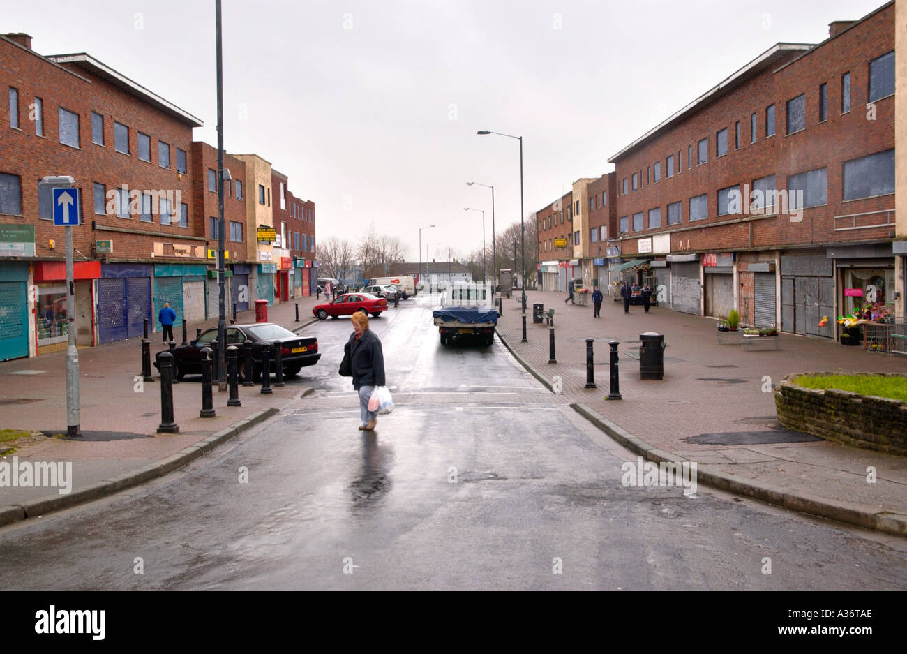 Boarded up and shuttered shops and flats at Symes Avenue Hartcliffe ...