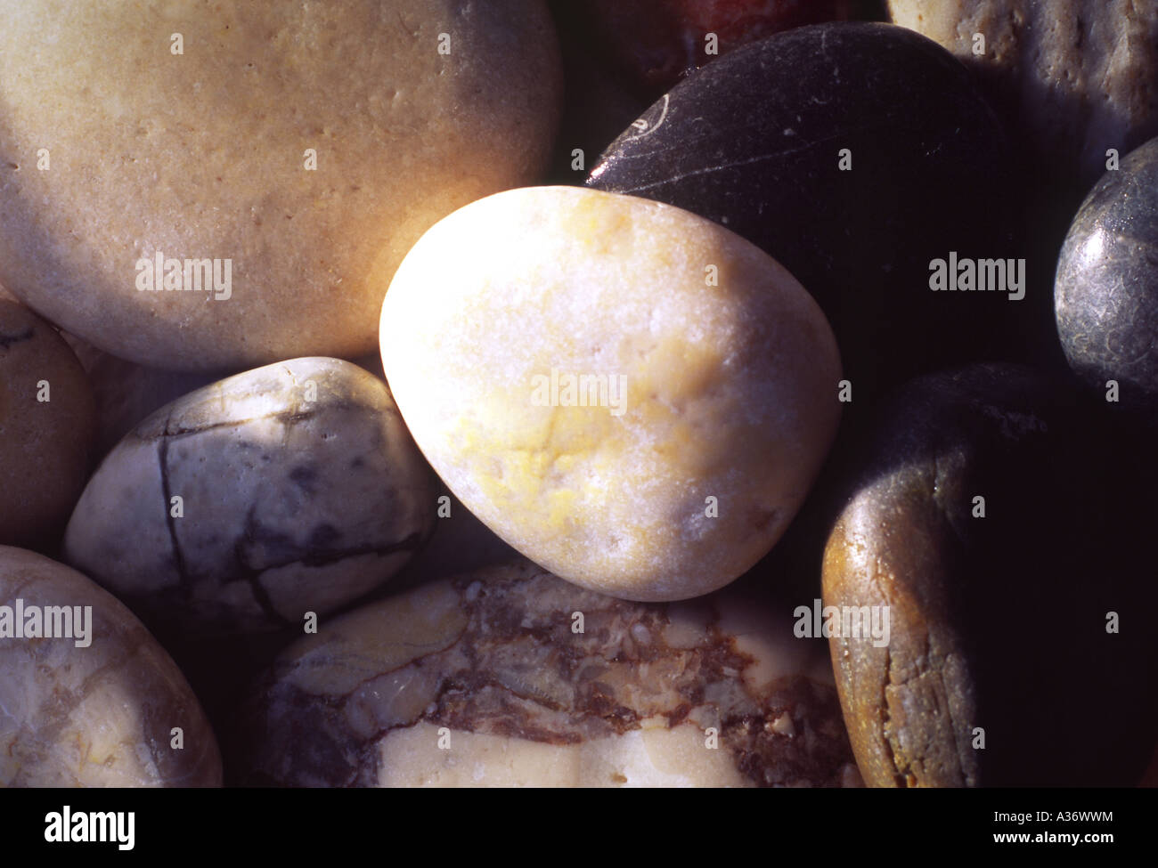 Grind quartz hi-res stock photography and images - Alamy