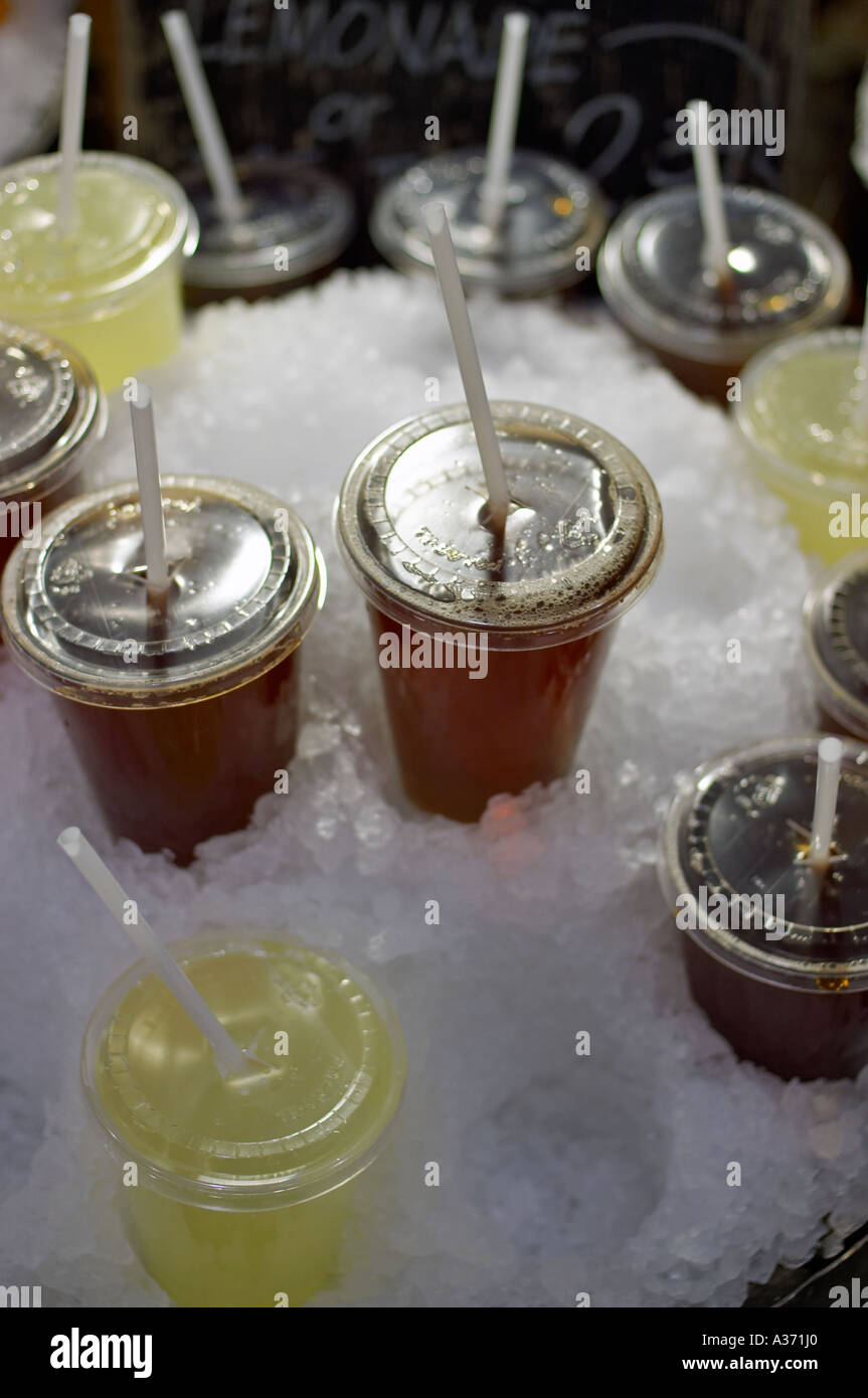 Selling iced tea hi-res stock photography and images - Alamy