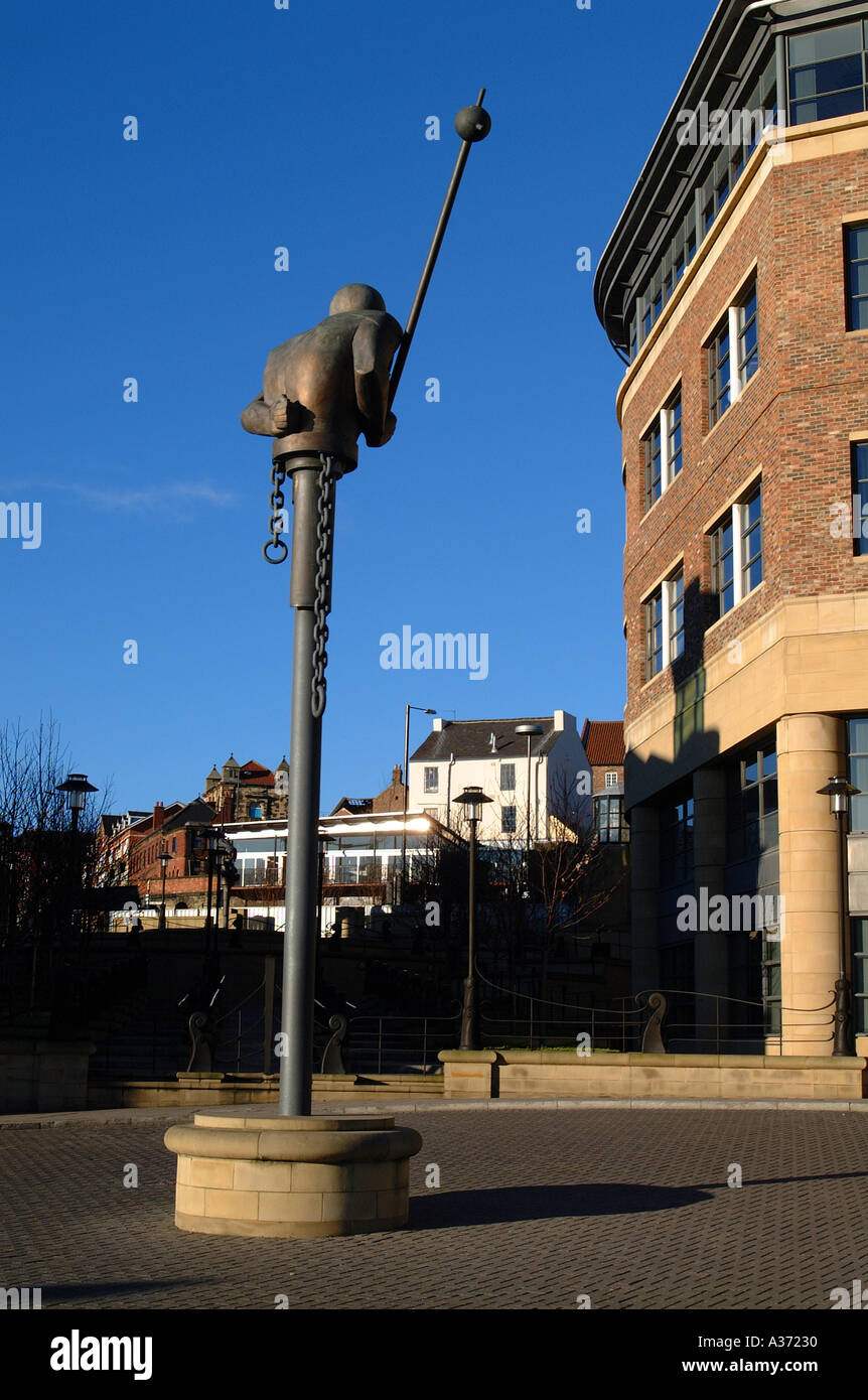 Bronze statue newcastle upon tyne hi-res stock photography and images ...