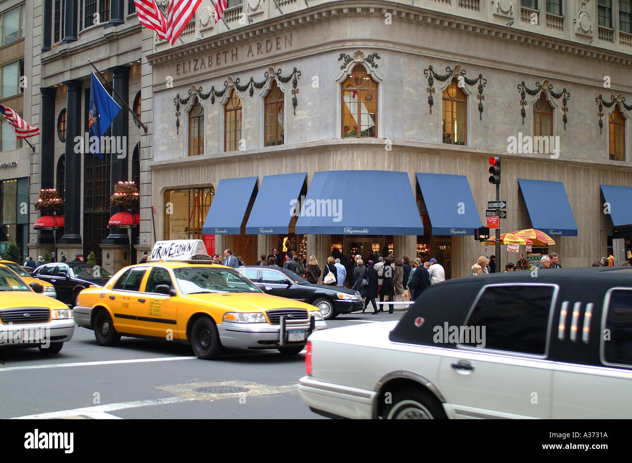Elizabeth Arden Building 5th Avenue New York Stock Photo - Alamy