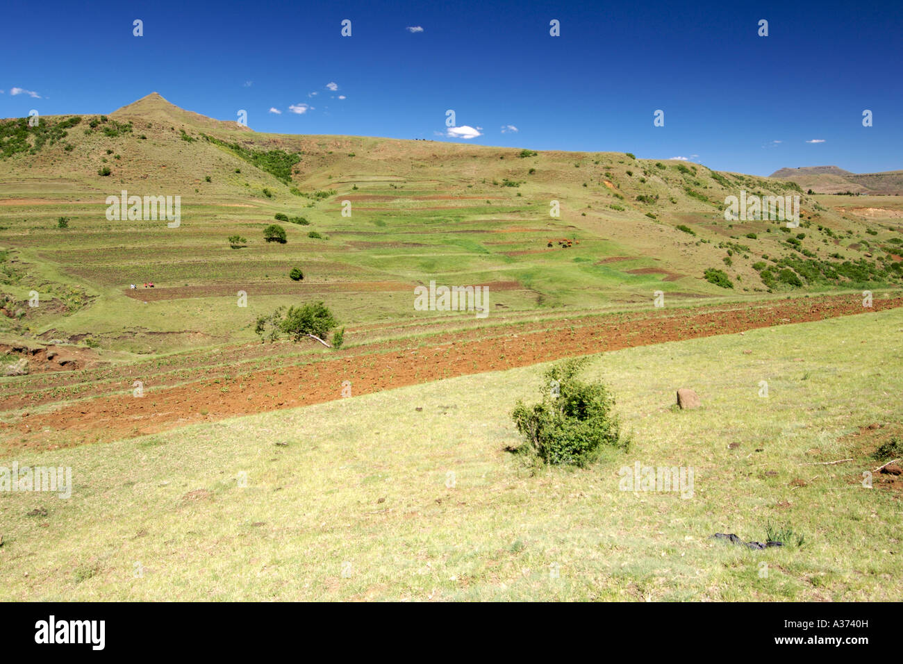 Scenery along the road to Semonkong in the mountain kingdom of Lesotho ...