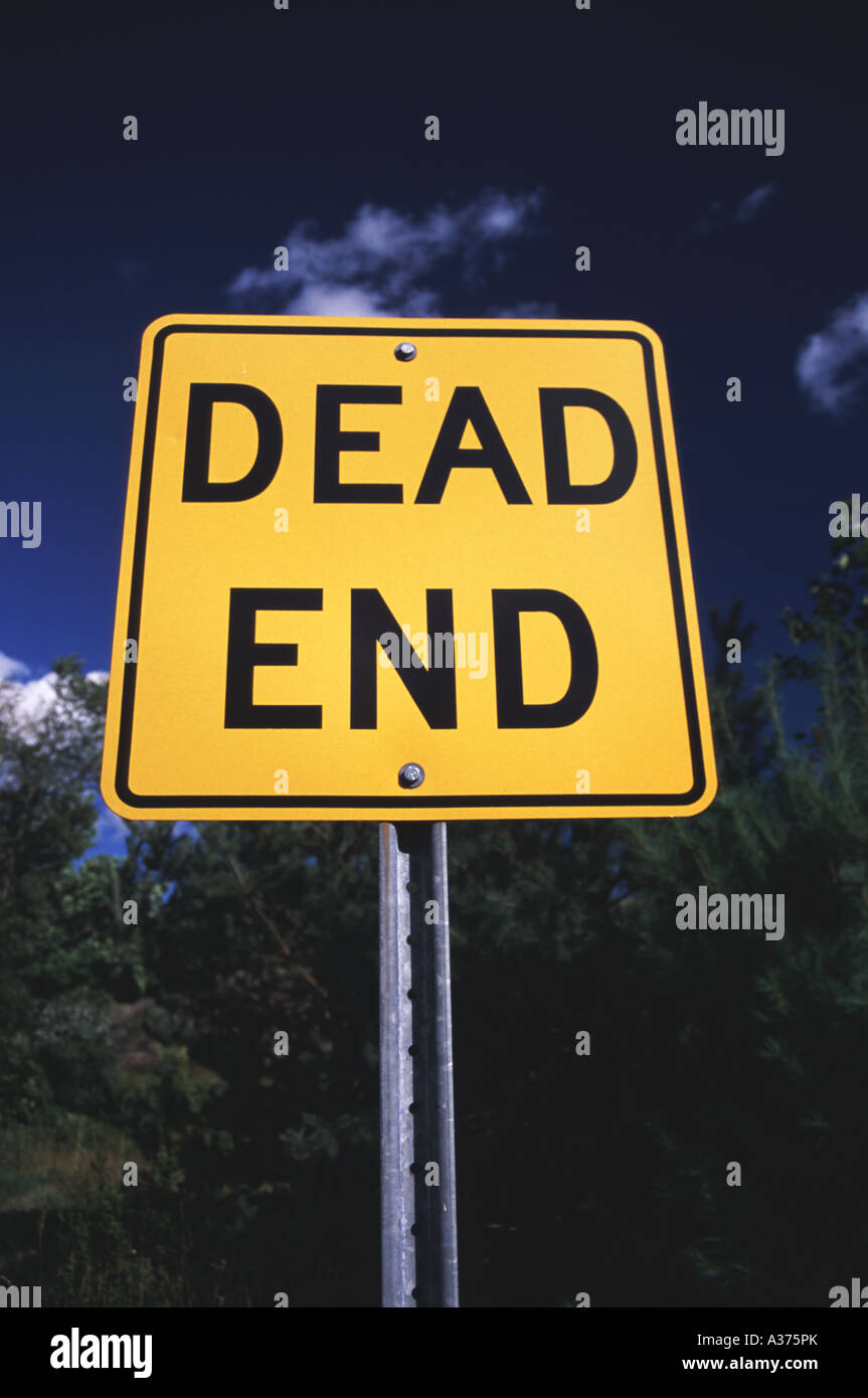 Dead End Sign Ontario Canada Stock Photo - Alamy